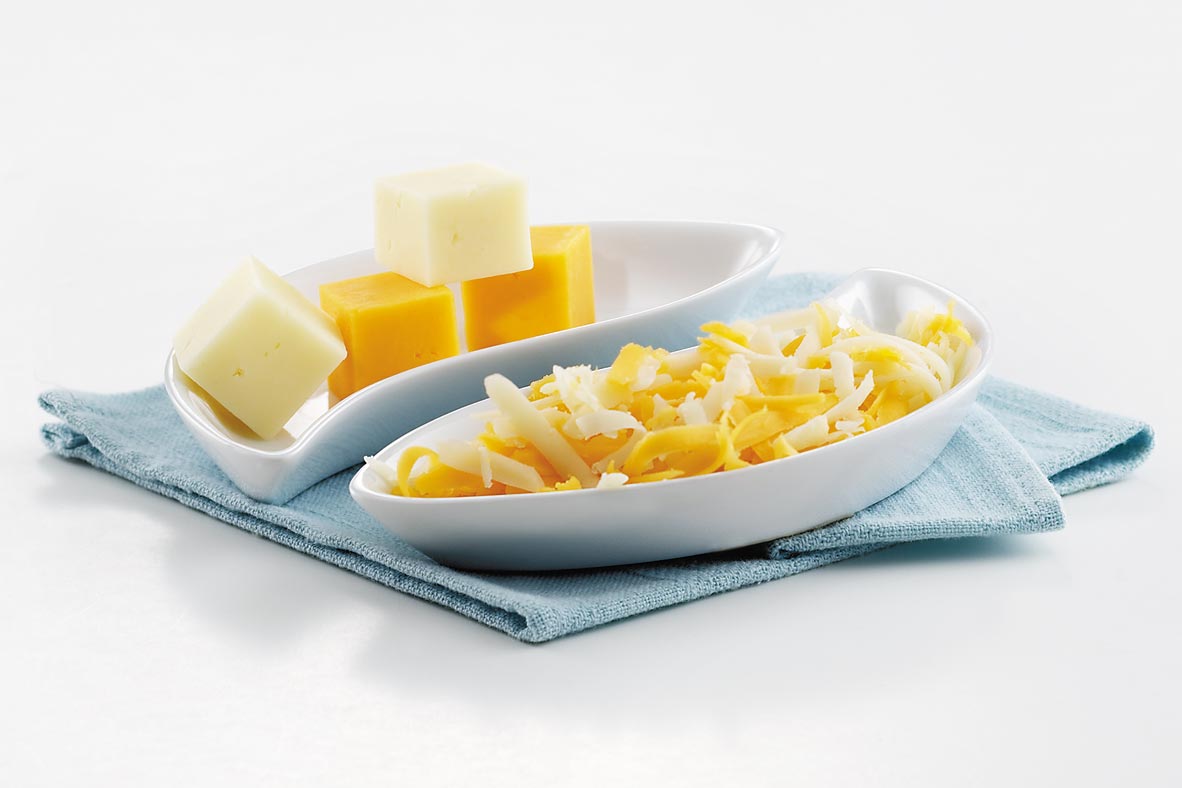 Pourquoi certains fromages sont jaunes et d’autres blancs? | Plaisirs ...