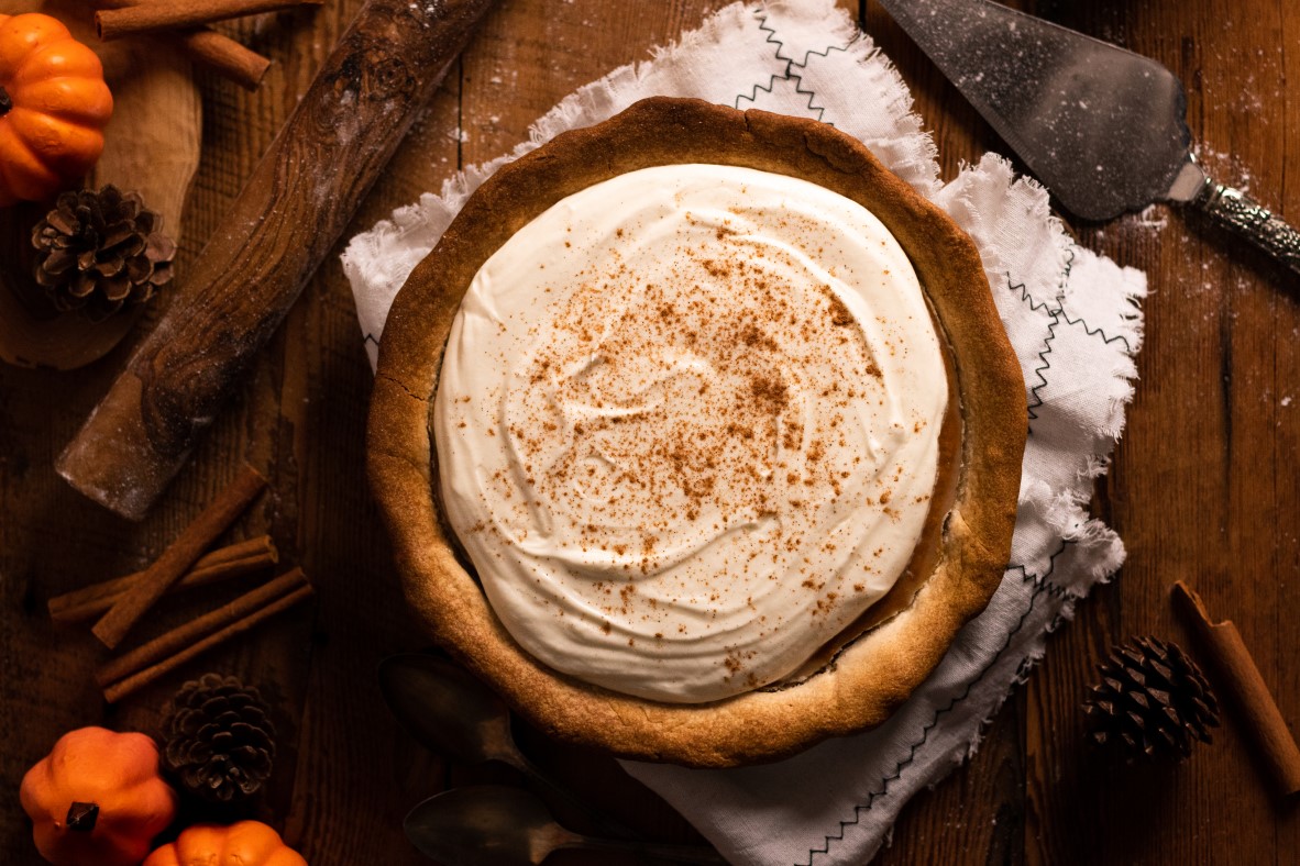 Tarte Pumpkin Spice à la citrouille & crème fouettée à l’érable ...