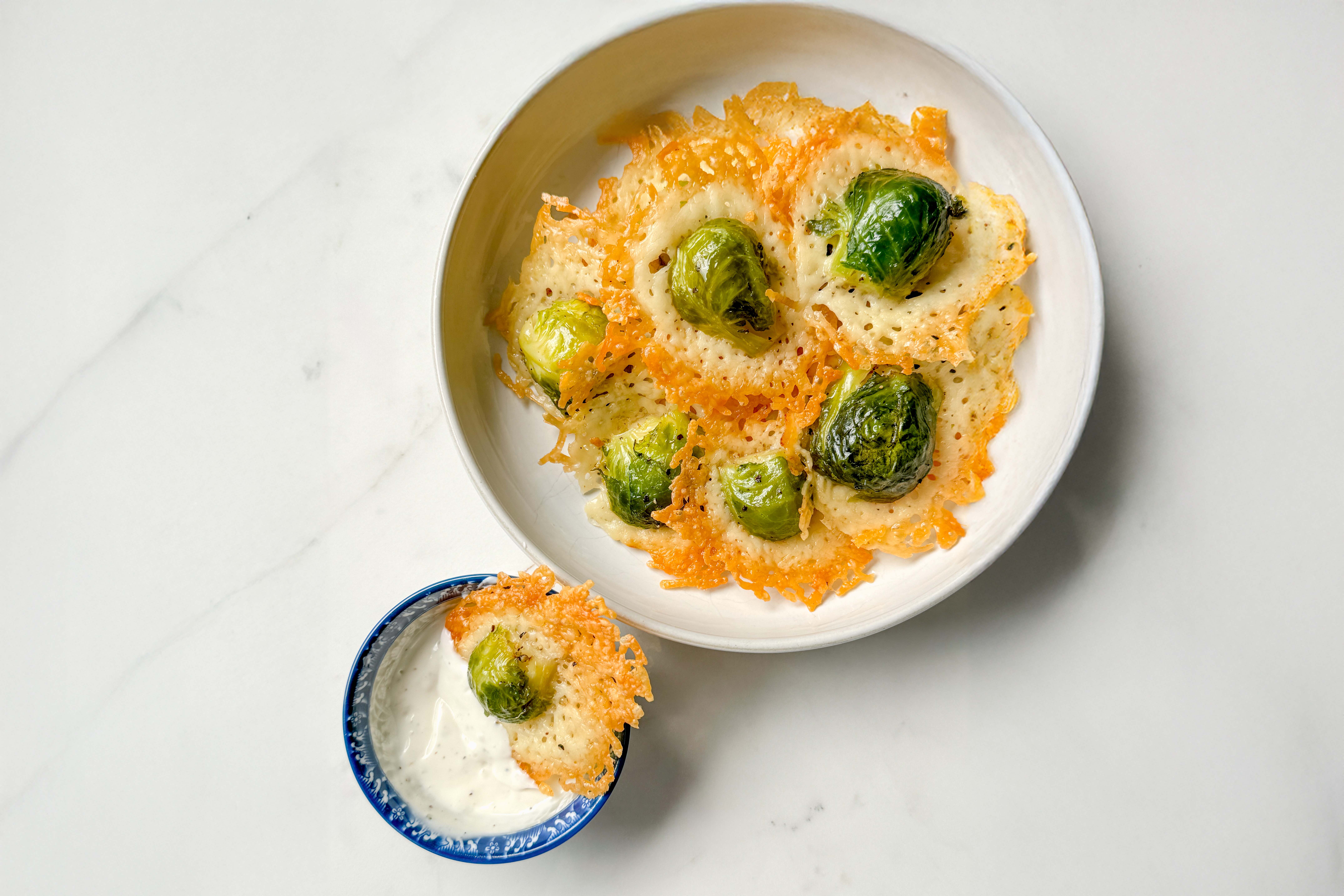 Choux de Bruxelles croustillants au parmesan | Plaisirs laitiers